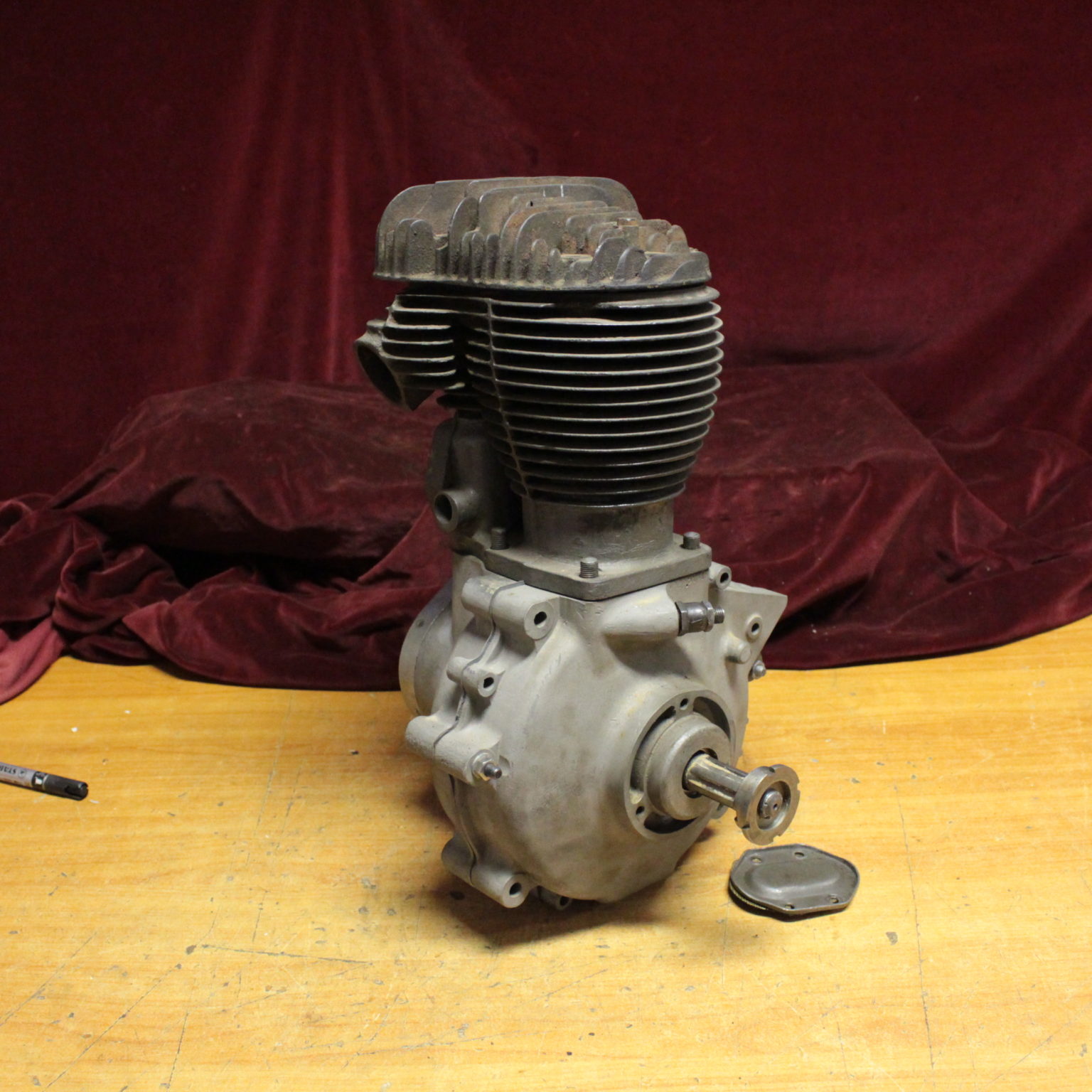 BSA WM20 motorblok 1942 / BSA WM20 engine 1942 - TRIBSAparts.com